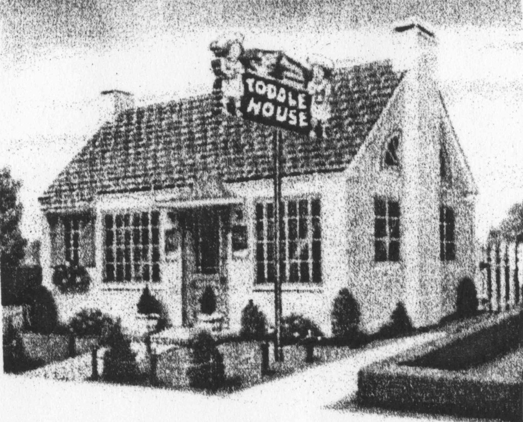October Feast: Toddle House Butterscotch Cream Pie - Winston-Salem